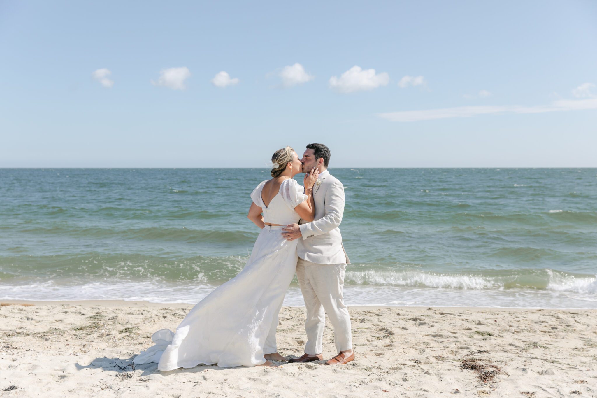 Laura & Jon's Wedding - The Beach Club, Cape Cod ...